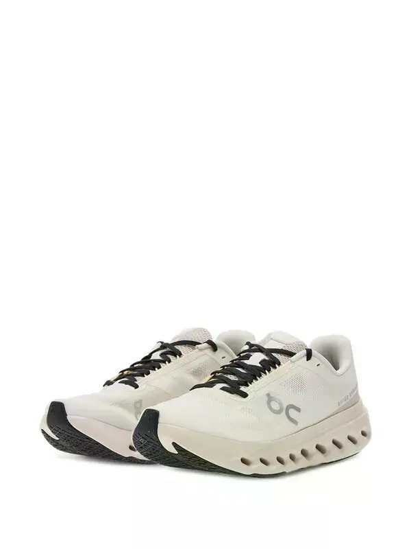 On Cloudsurfer Next Low-top Sneakers - White