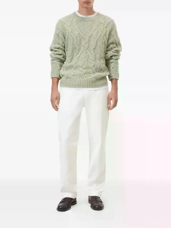 Closed Cable-knit Sweater