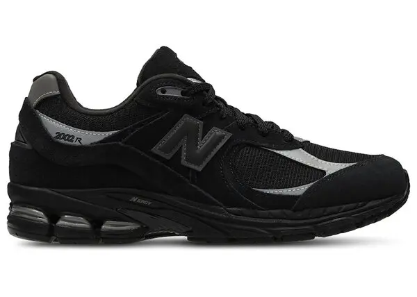 NEW BALANCE 2002r Reflectivein Sneakers - Black