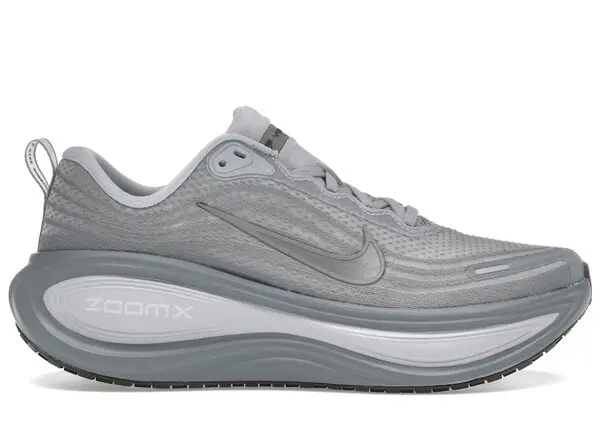 Nike Vomero Plus - Wolf Grey/metallic Pewter/cool Grey