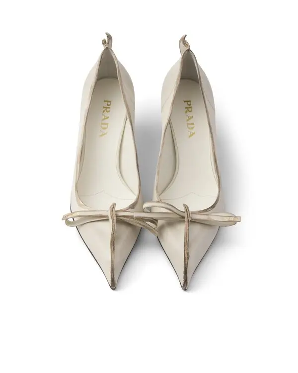 Prada Leather Pumps - Neutral