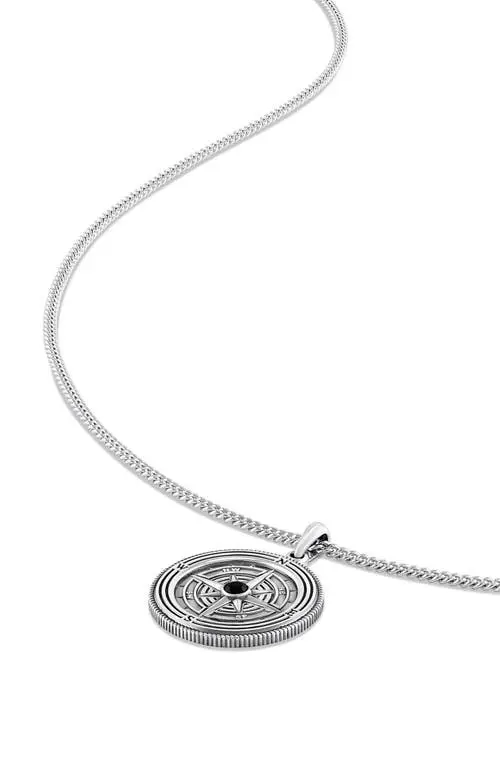 VINCERO Compass Pendant Necklace