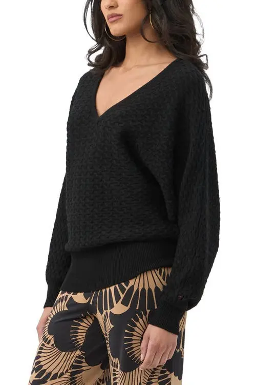 Trina Turk Lima V-neck Pullover Sweater - Black