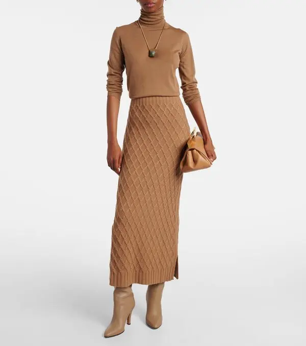 Max Mara Saluto Virgin Wool Turtleneck Sweater - Beige
