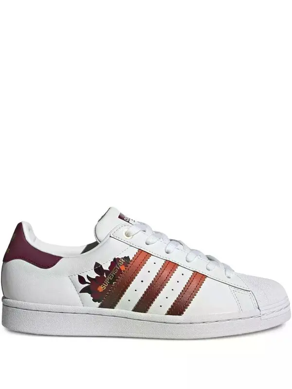 Adidas Superstar Sneakers