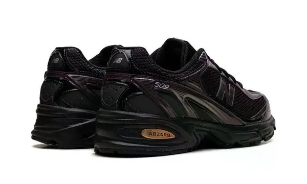 NEW BALANCE 509 Sneakers - Brown