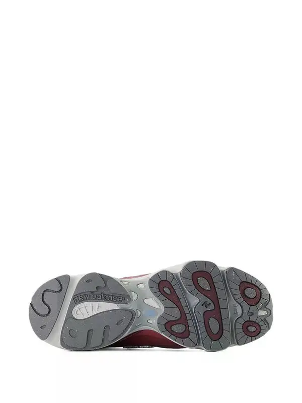 NEW BALANCE 1000 Sneakers - Red