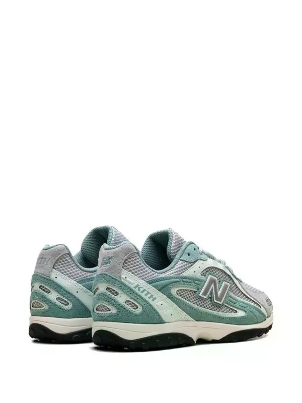 NEW BALANCE 204l Kith Sneakers