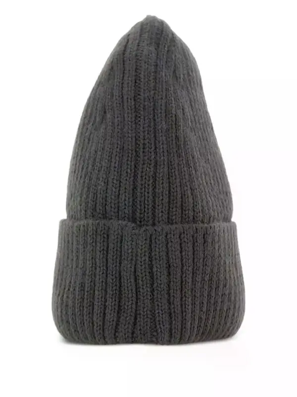 Maison Kitsuné Ribbed Beanie With Fox Head Logo - Grey