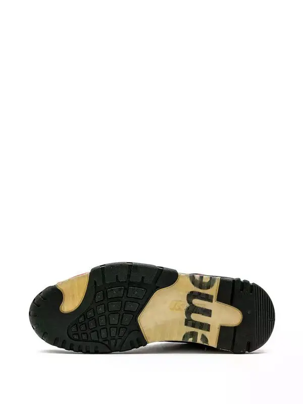 Nike Air Trainer 2 Sb Supreme Sneakers
