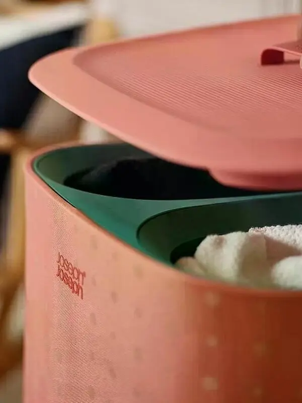 JOSEPH JOSEPH Tota Pop Polka-dot Laundry Separation Basket - Orange