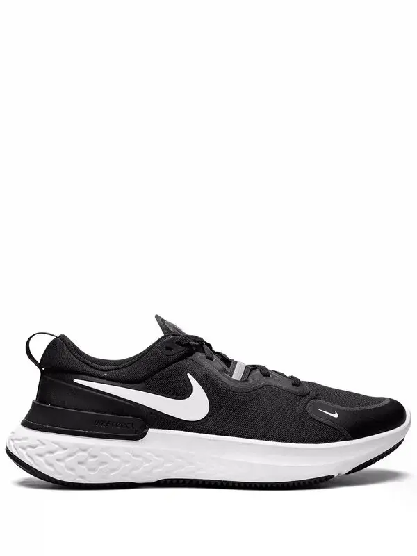 Nike React Miler Sneakers