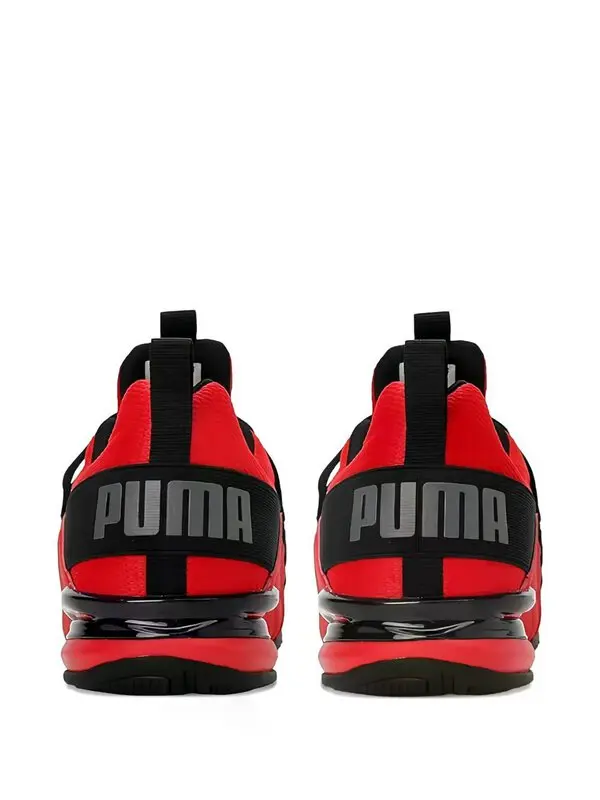 PUMA Axelion Sneakers - Red