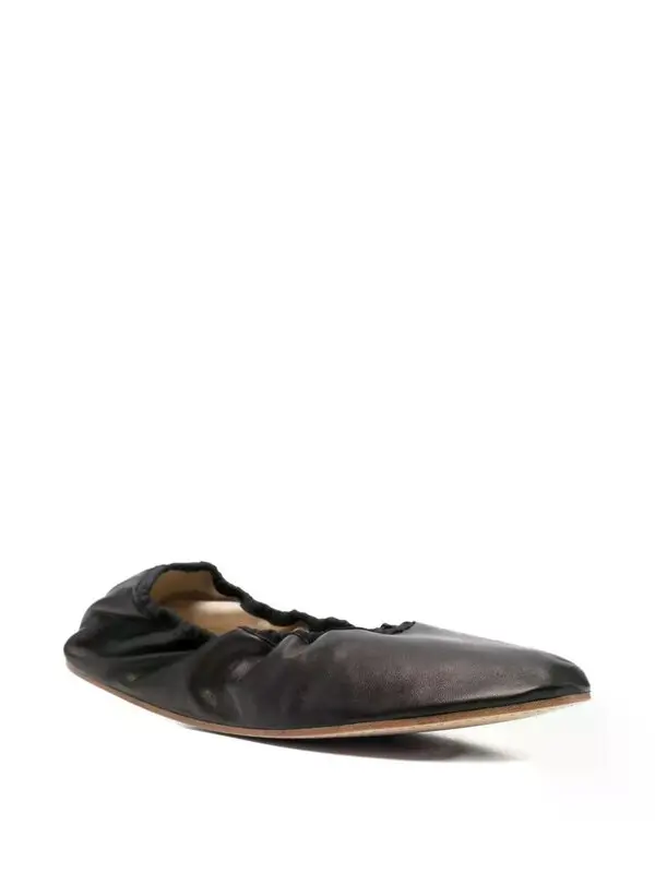 THE ROW Gathered Leather Ballet Flats - Black