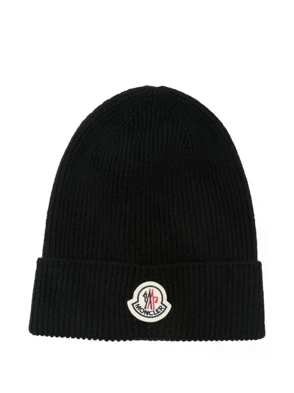 Moncler Ribbed Beanie Hat With Logo Patch - Black