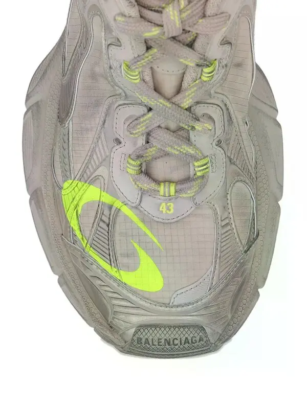 Balenciaga Panelled-detail Sneakers - Neutrals
