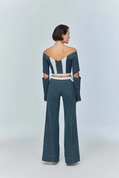JENDUE Asymmetrical Denim Trousers With Metallic Zipper Detail
