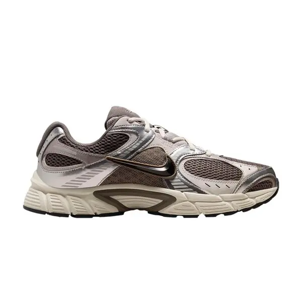 Nike V5 Rnr - Brown