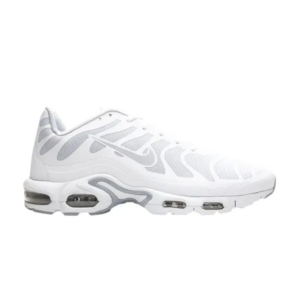 Nike Air Max Plus Fuse Sneakers