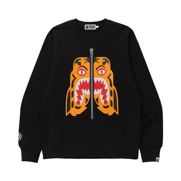 A BATHING APE Tiger Crewneck - Black