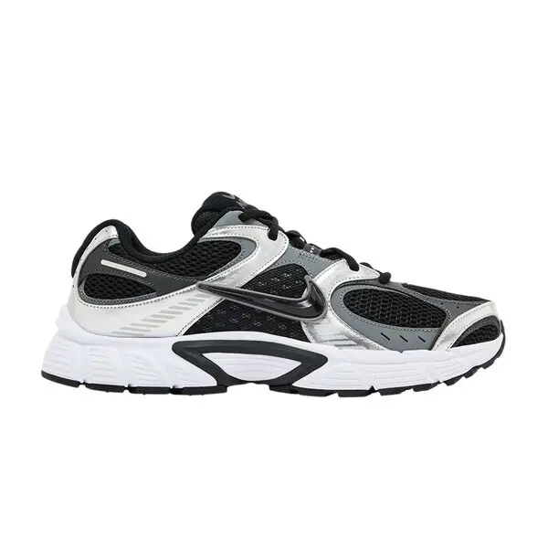 Nike V5 Rnr Sneakers - Black