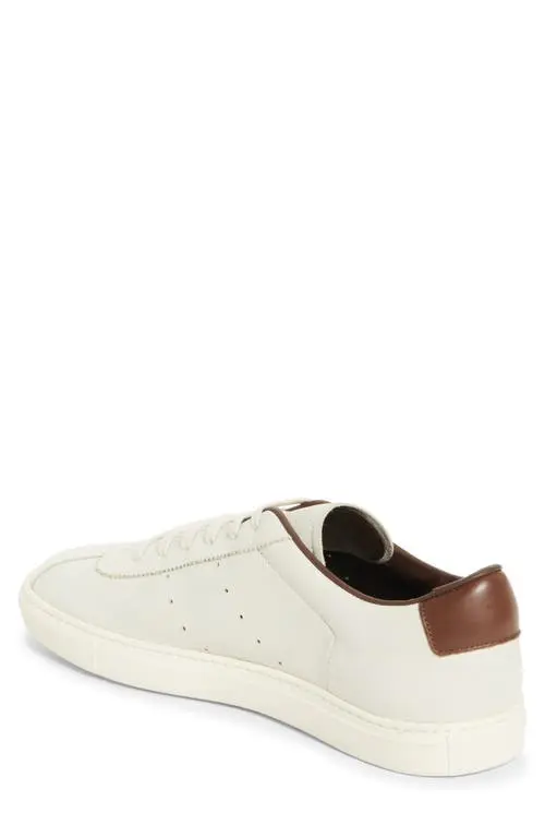 COMMON PROJECTS Tennis 24 Nubuck Sneakers - Off White