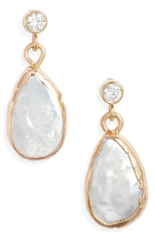 SET & STONES Camille Baroque Pearl Drop Earrings - Gold