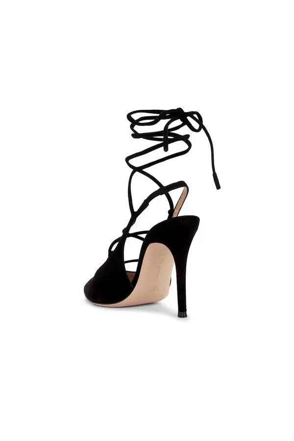 GIANVITO ROSSI Lace Up Pump