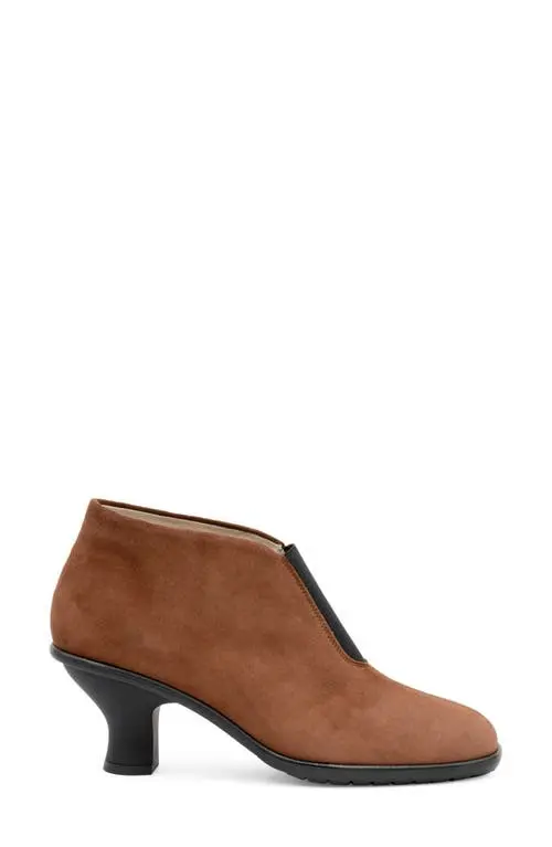 AMALFI BY RANGONI Beverly Bootie - Castagna Cashmere
