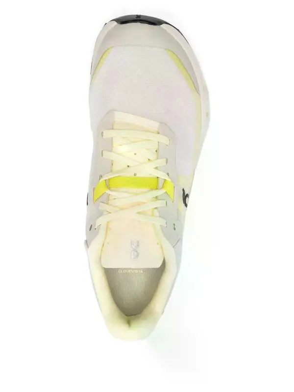 On Cloudvista Sneakers - Neutrals