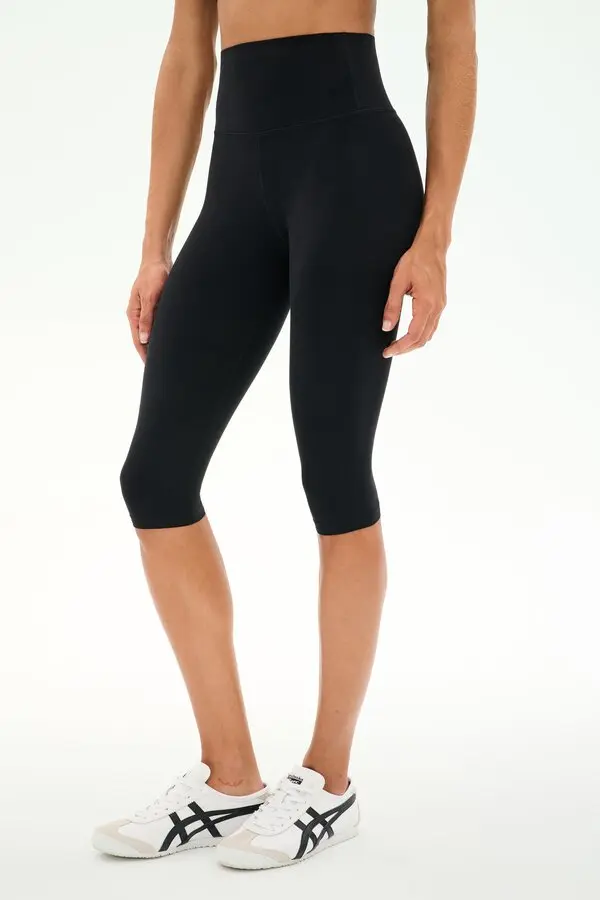 Splits59 Airweight High Waist 16" Capri Leggings - Black