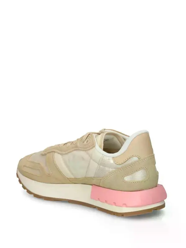 Lacoste Logo-print Sneakers - Neutrals