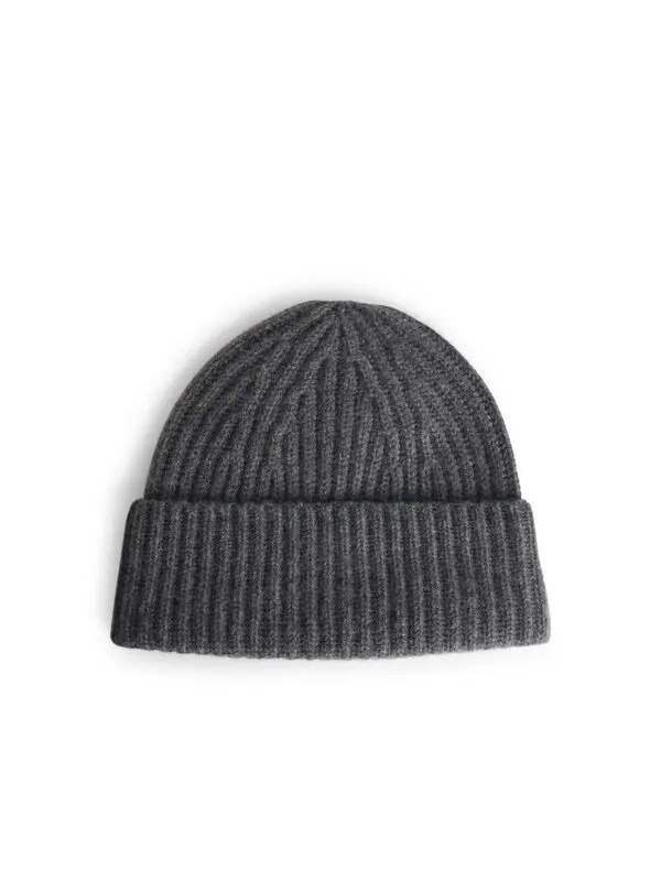 LISA YANG Martigny Graphite Cashmere Beanie - Grey