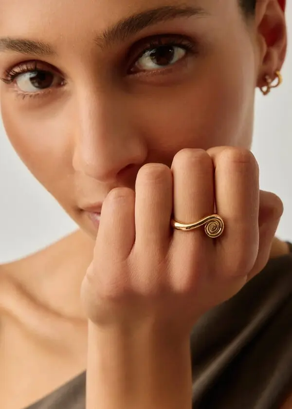 MISSOMA Spiral Stacking Ring - Gold