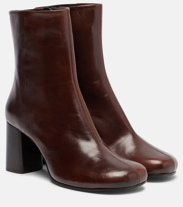 LEMAIRE Anatomic 80 Leather Ankle Boots - Brown