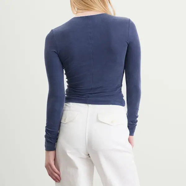 FRUITY BOOTY Second Skins V-neck Top