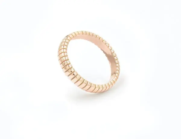 BONDEYE JEWELRY 14k Gold 4mm Band - Rose Gold