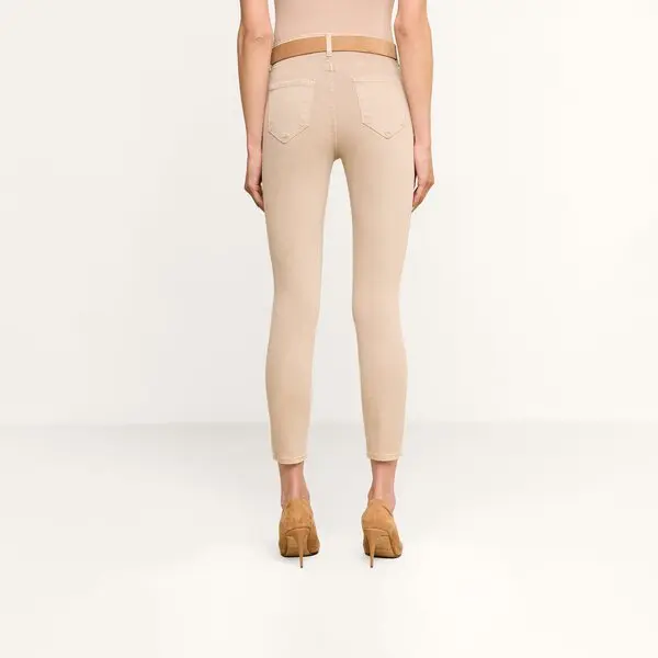 L'AGENCE Margot Cropped Skinny Jean - Biscuit