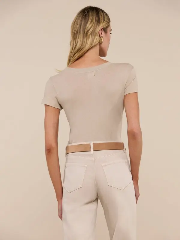 L'Agence Cory Cotton Scoopneck T-shirt - Biscuit