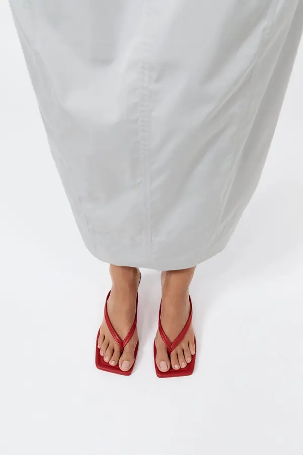 ST. AGNI Thong Detail Heel - Rosso