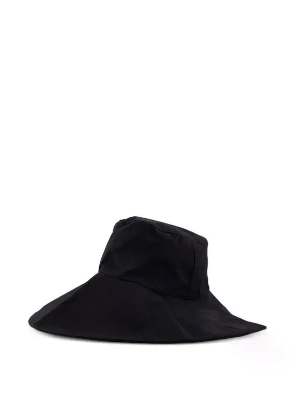 SENSI STUDIO Asymmetric Bucket Hat - Black
