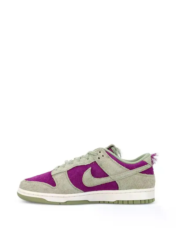 Nike Dunk Low Retro Se Sneakers - Green