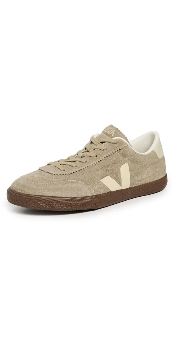 VEJA Panenka Sneakers