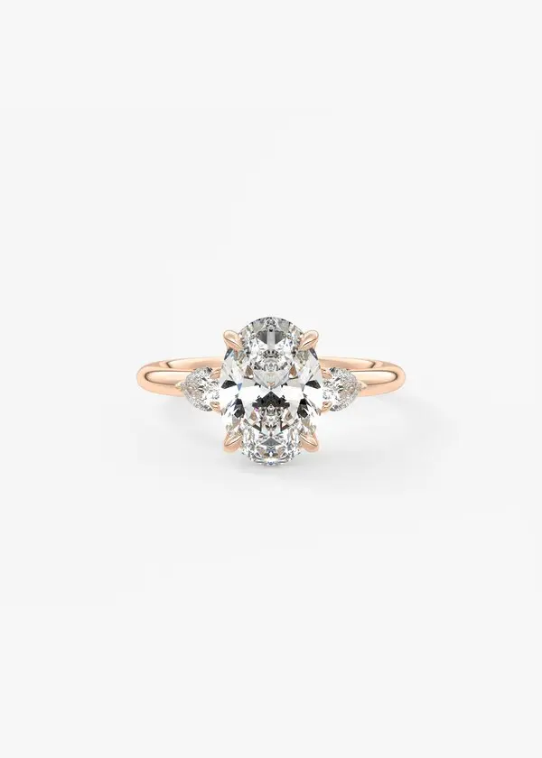 FRANK DARLING Royale Three Stone Engagement Ring - Yellow Gold