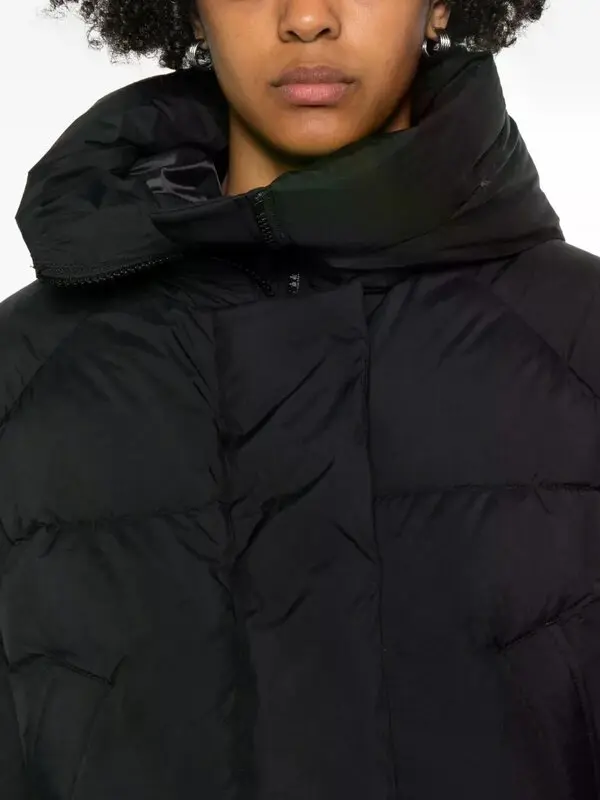 Canada Goose Chilliwack Hooded Puffer Jacket - Black