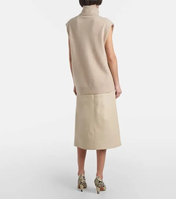 JOSEPH Cashmere Turtleneck Vest