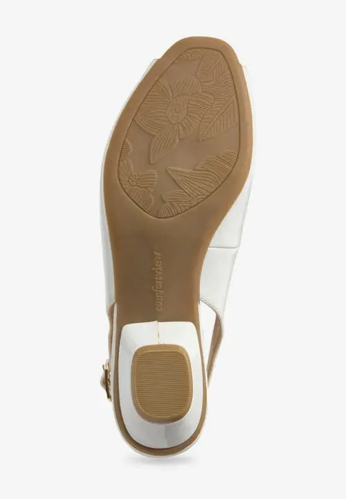 COMFORTVIEW The Reagan Slingback With Bow Detailing - White