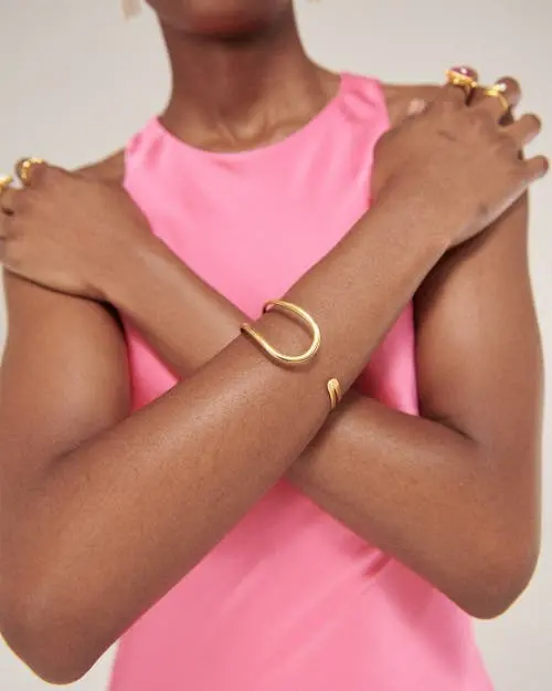 OTTOMAN HANDS Nefeli Flow Cuff Bracelet