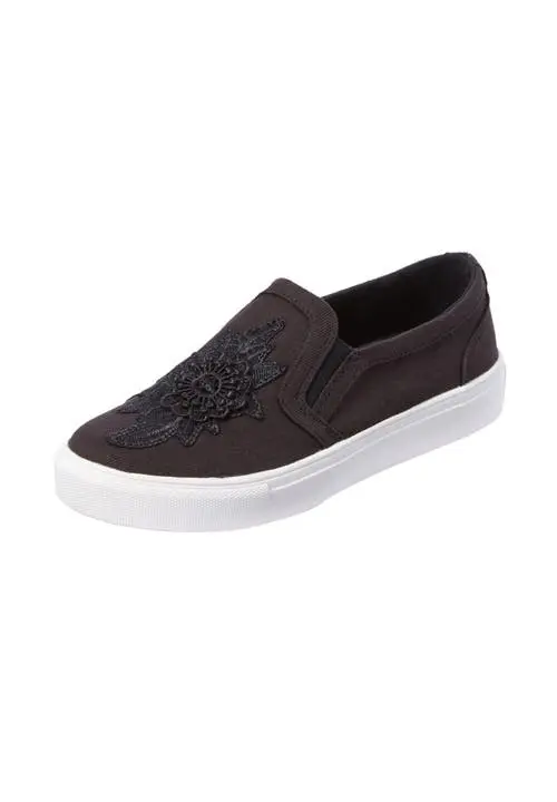COMFORTVIEW Skyla Slip-on Sneakers - Black