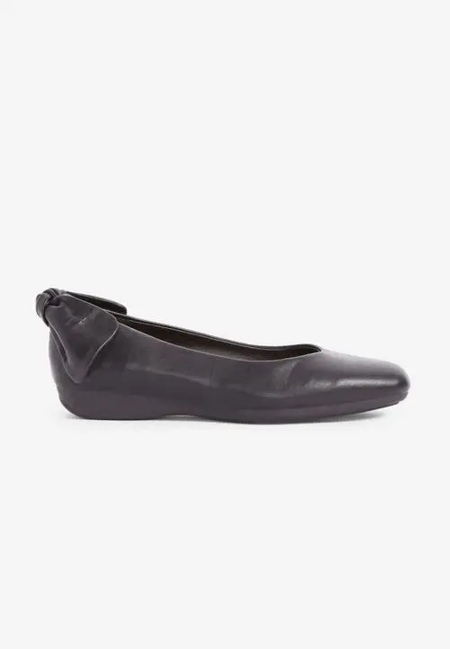 COMFORTVIEW The Delia Slip-on Flat - Black
